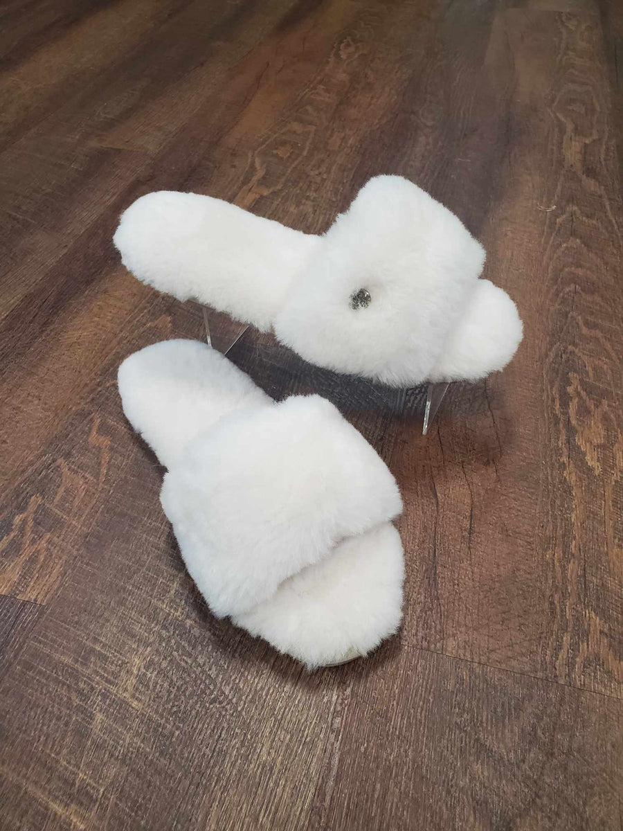 Open Toe Aran Wool Slipper – Funky Skunk