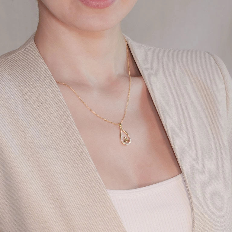 Gold Vermeil Studded Tear Drop Trinity Knot Pendant – Funky Skunk