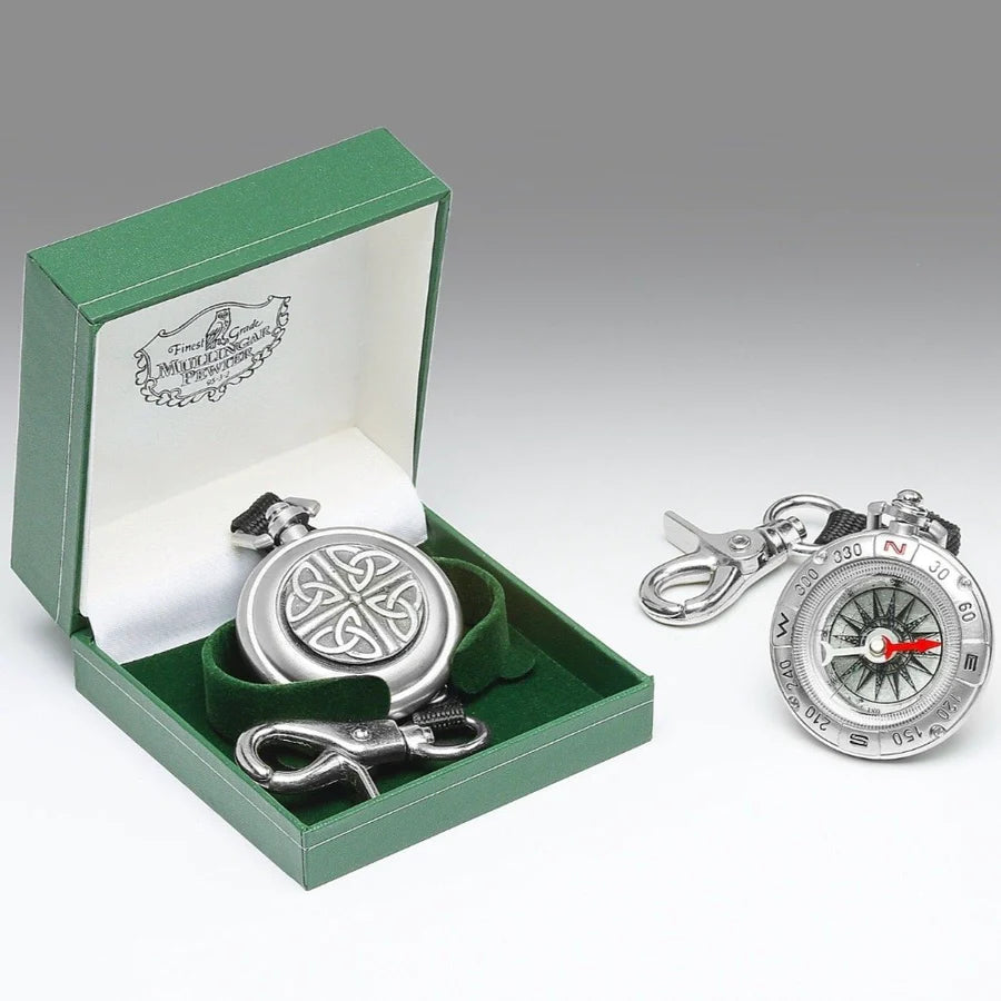 Metal Compass - 4 Quadrants Trinity Knot – Funky Skunk