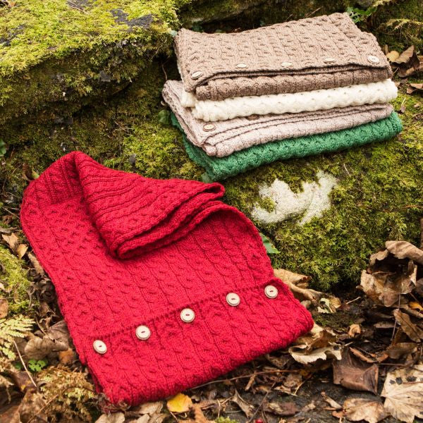 Aran Button Snood Ring – Funky Skunk